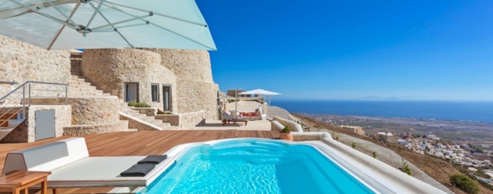 Villa Niove in SantorinI - Luxury Villa Rental in Santorini